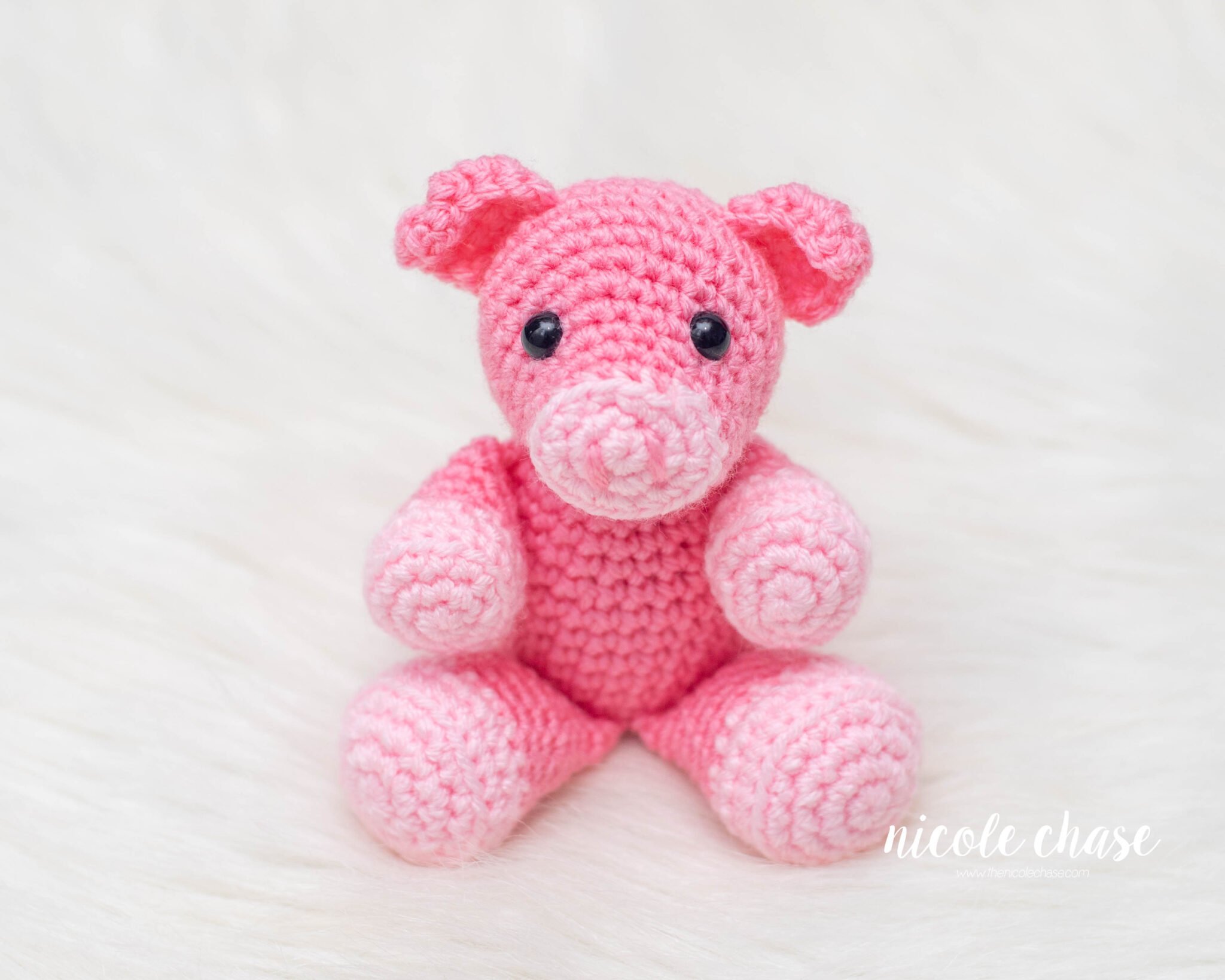 FREE Pig Crochet Pattern: Easy Presley the Pig Amigurumi