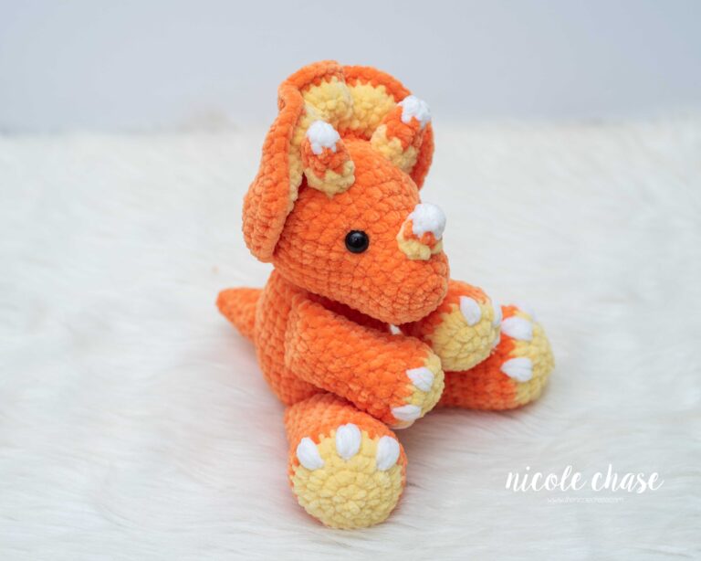 Candy Corn Dinosaurs [Free Crochet Pattern]