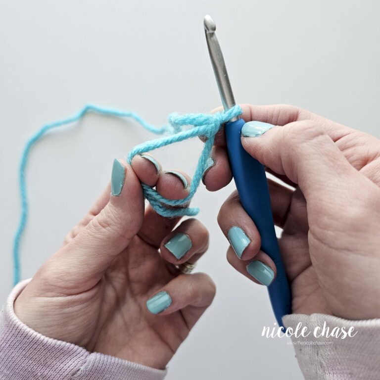 How to Make a Magic Ring: Step by Step Video Crochet Tutorial
