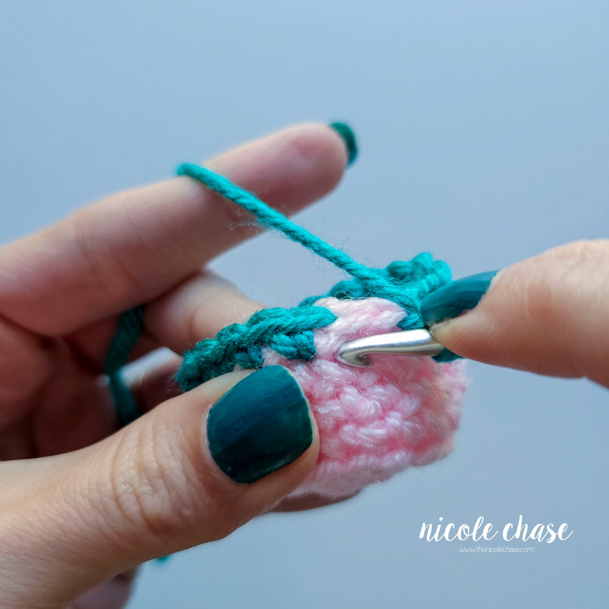 Crochet Invisible Color Change: Seamless Amigurumi Tutorial