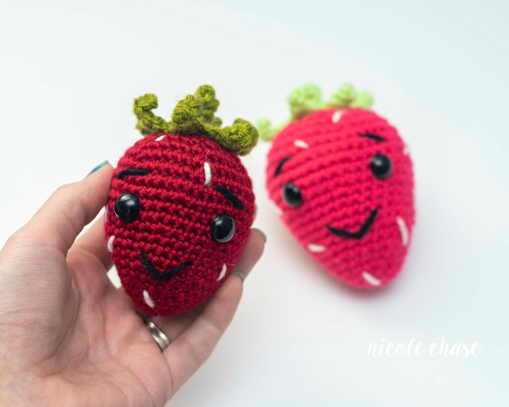 Free Crochet Strawberry Pattern: Easy Amigurumi for Beginners