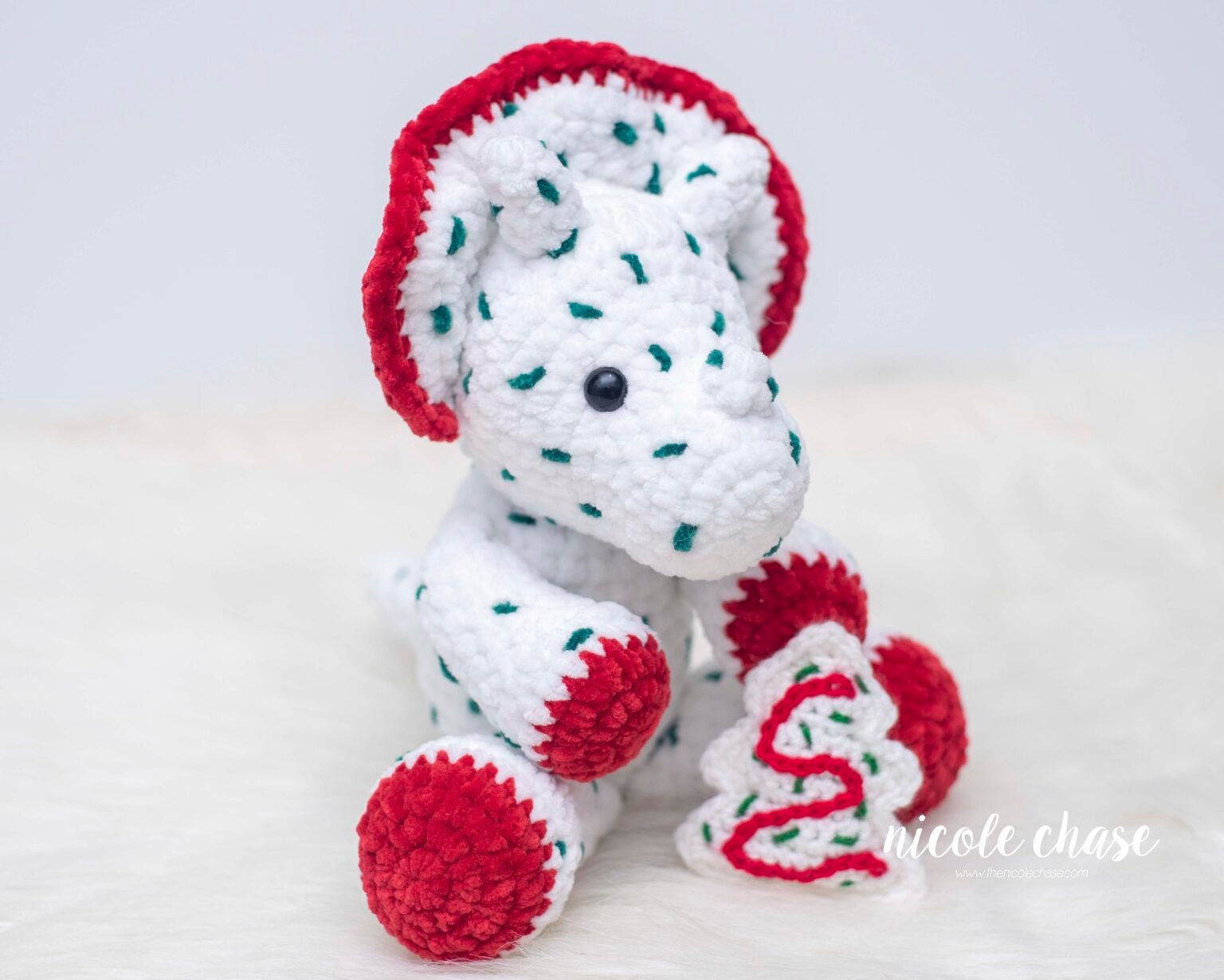 Christmas Tree Cake Crochet Pattern and Dinosaur Mod