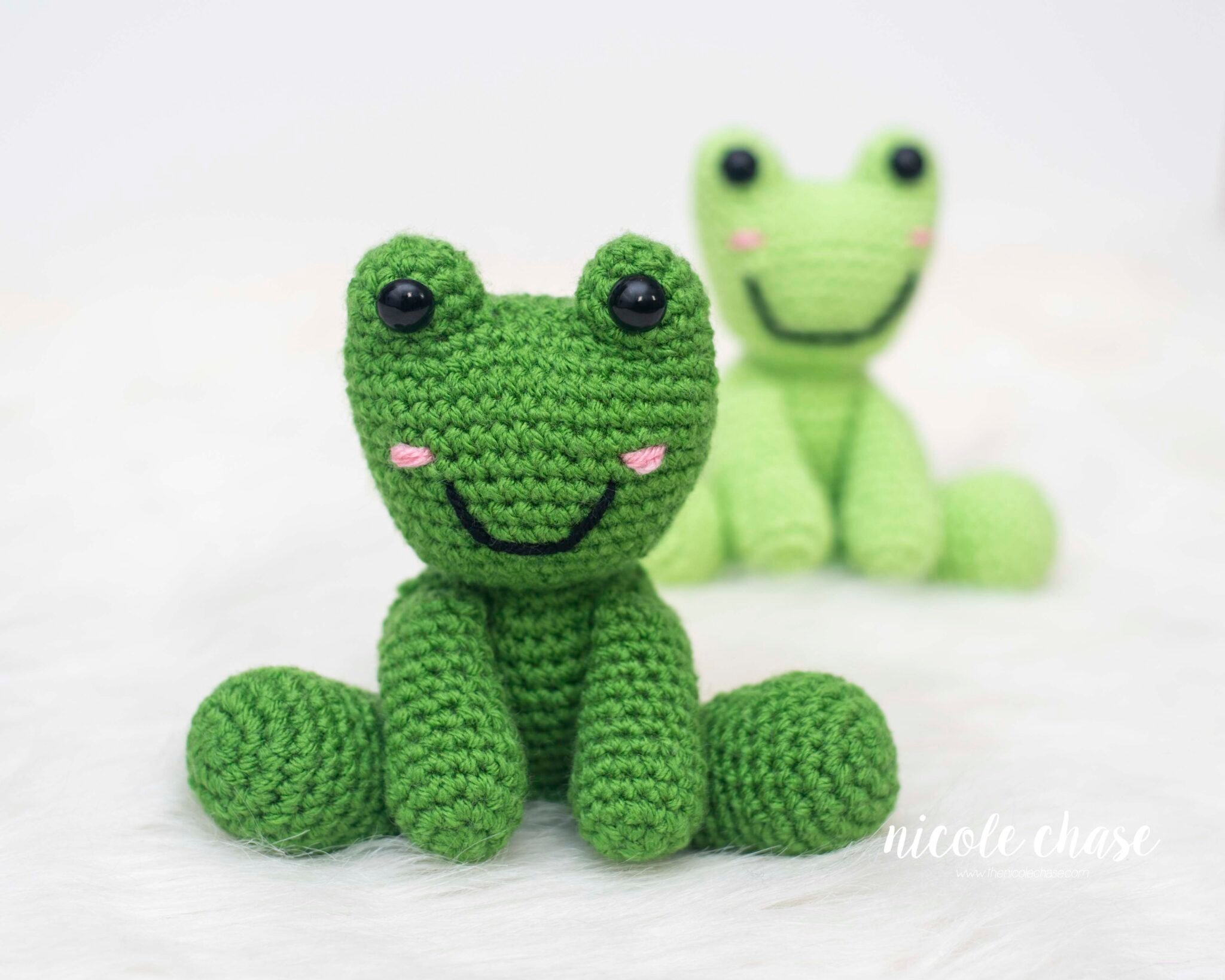 Free Frog Crochet Pattern - No Sew Crochet Frog Amigurumi
