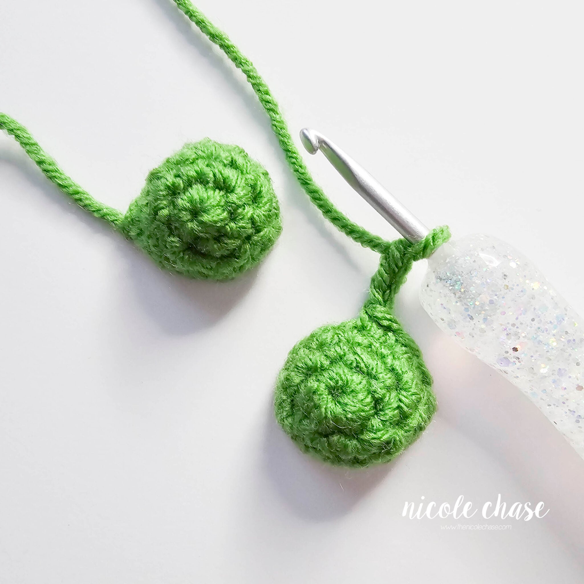 No-Sew FREE Frog Crochet Pattern (Easy Amigurumi)