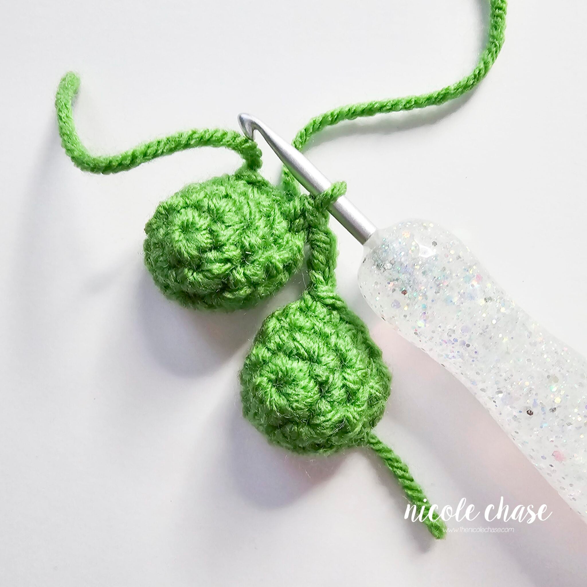 No-Sew FREE Frog Crochet Pattern (Easy Amigurumi)
