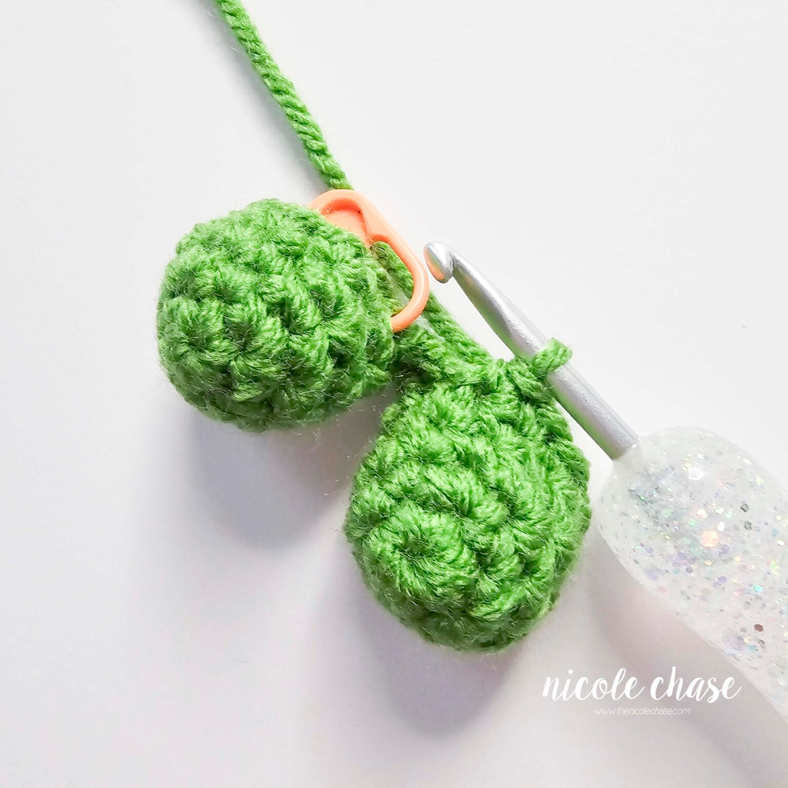 No-Sew FREE Frog Crochet Pattern (Easy Amigurumi)