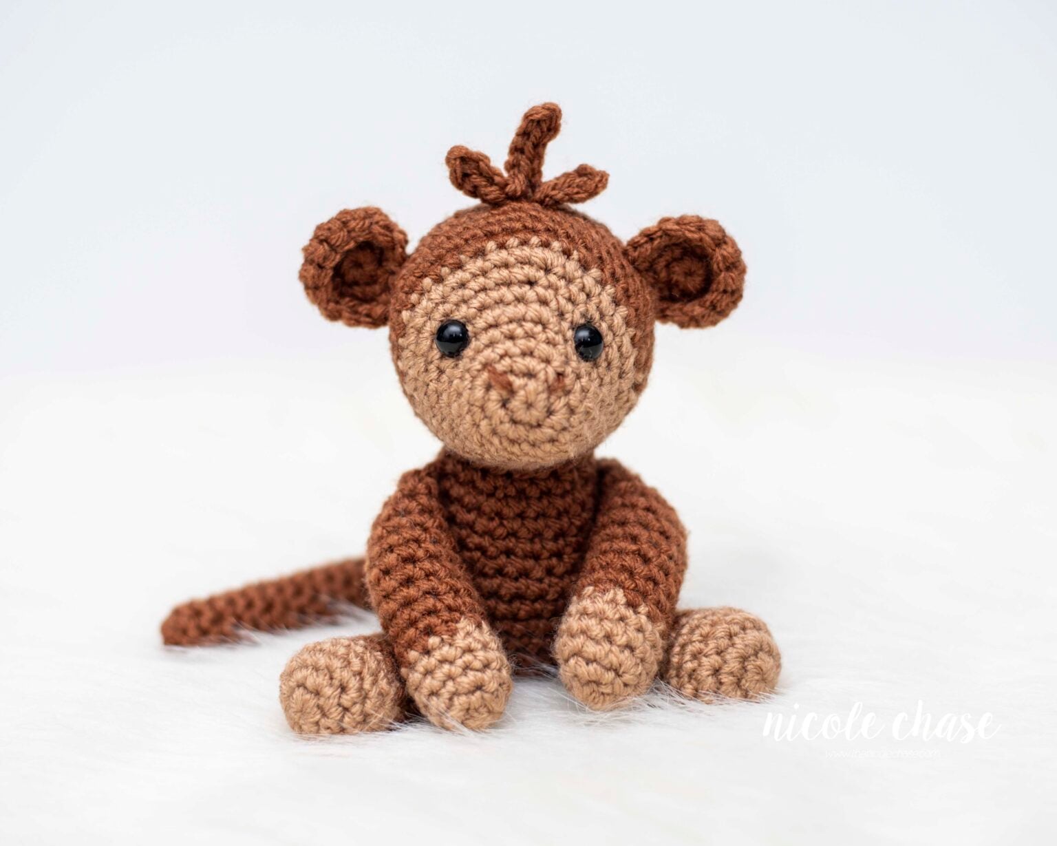 FREE Monkey Crochet Pattern & Video Tutorial
